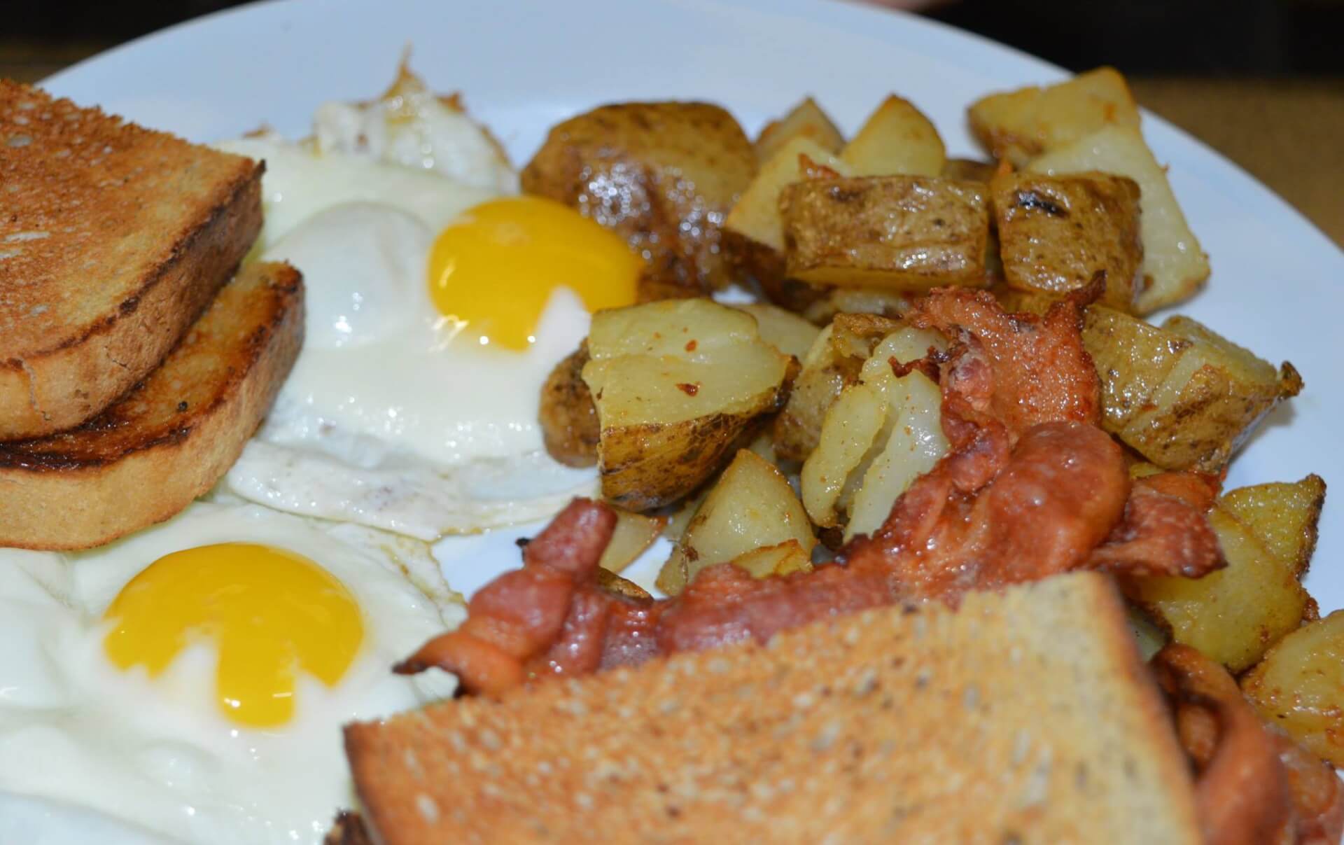 8 Must-Try Breakfast Spots in Sault Ste. Marie | Quattro Blog